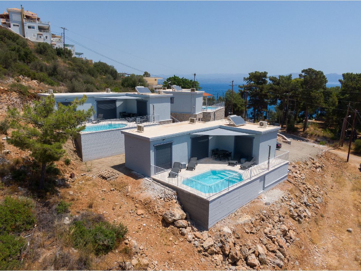 ΣΥΓΚΡΟΤΗΜΑ ΙΣΟΓΕΙΩΝ ΤΟΥΡΙΣΤΙΚΩΝ ΚΑΤΟΙΚΙΩΝ ΣΤΟ ΓΥΘΕΙΟ - Kallergis