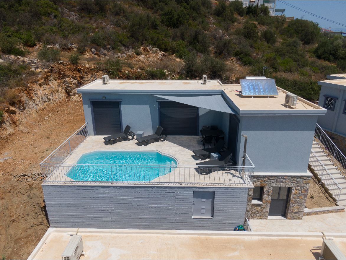 ΣΥΓΚΡΟΤΗΜΑ ΙΣΟΓΕΙΩΝ ΤΟΥΡΙΣΤΙΚΩΝ ΚΑΤΟΙΚΙΩΝ ΣΤΟ ΓΥΘΕΙΟ - Kallergis